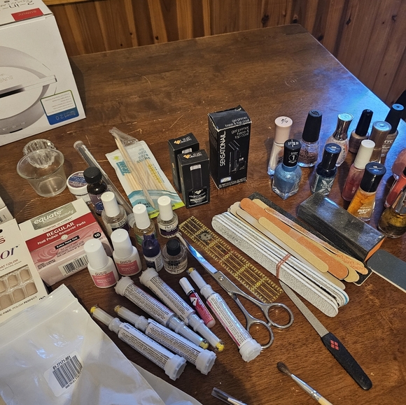 Accessories | Complete Do It Yourself Home Nail Salon Kit With 2 New ...